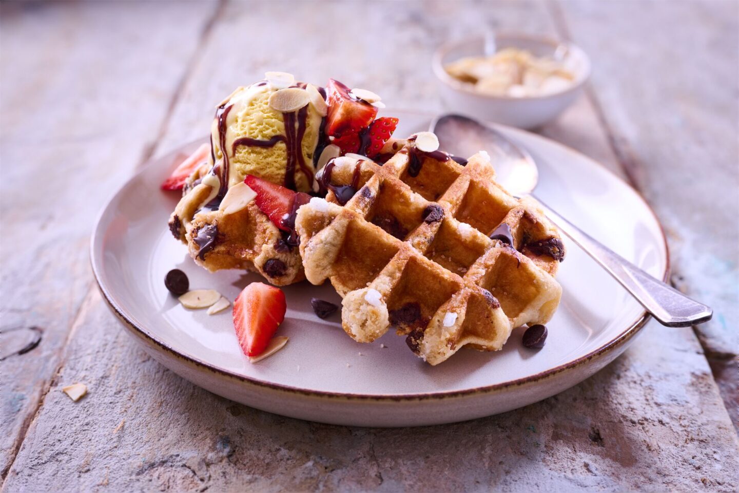 6 Chocolate Chip Belgian Waffles – St Pierre USA Product